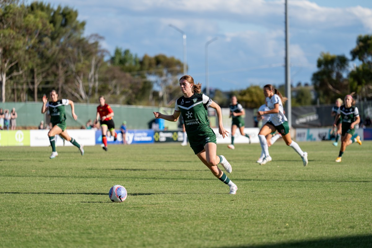 NATHAN PENS NEW UNITED AGREEMENT - Canberra United
